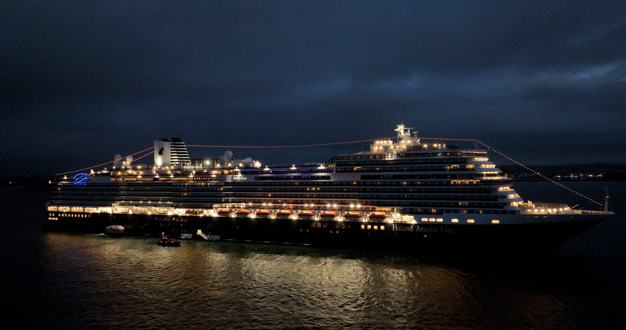 Cattewater Harbour Commissioners - Plymouth welcomes MS Rotterdam